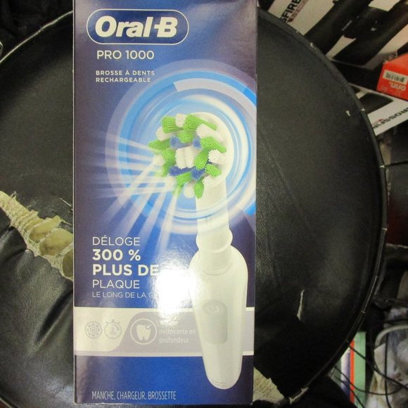 Oral-B | Other | Oralb Pro 00 Deep Cleaning Action Rechargeable ...